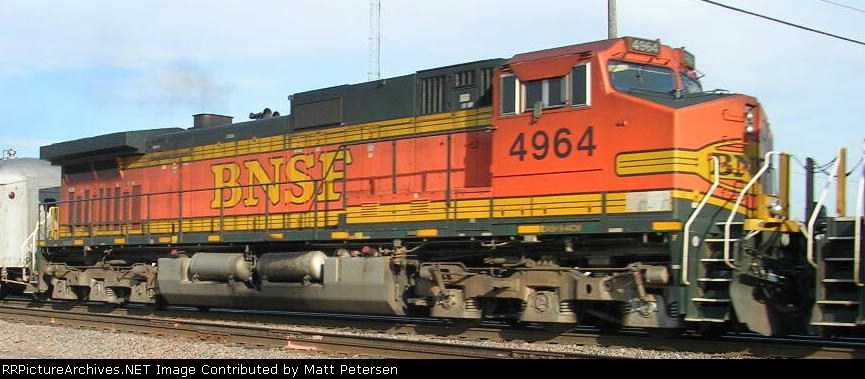BNSF 4964